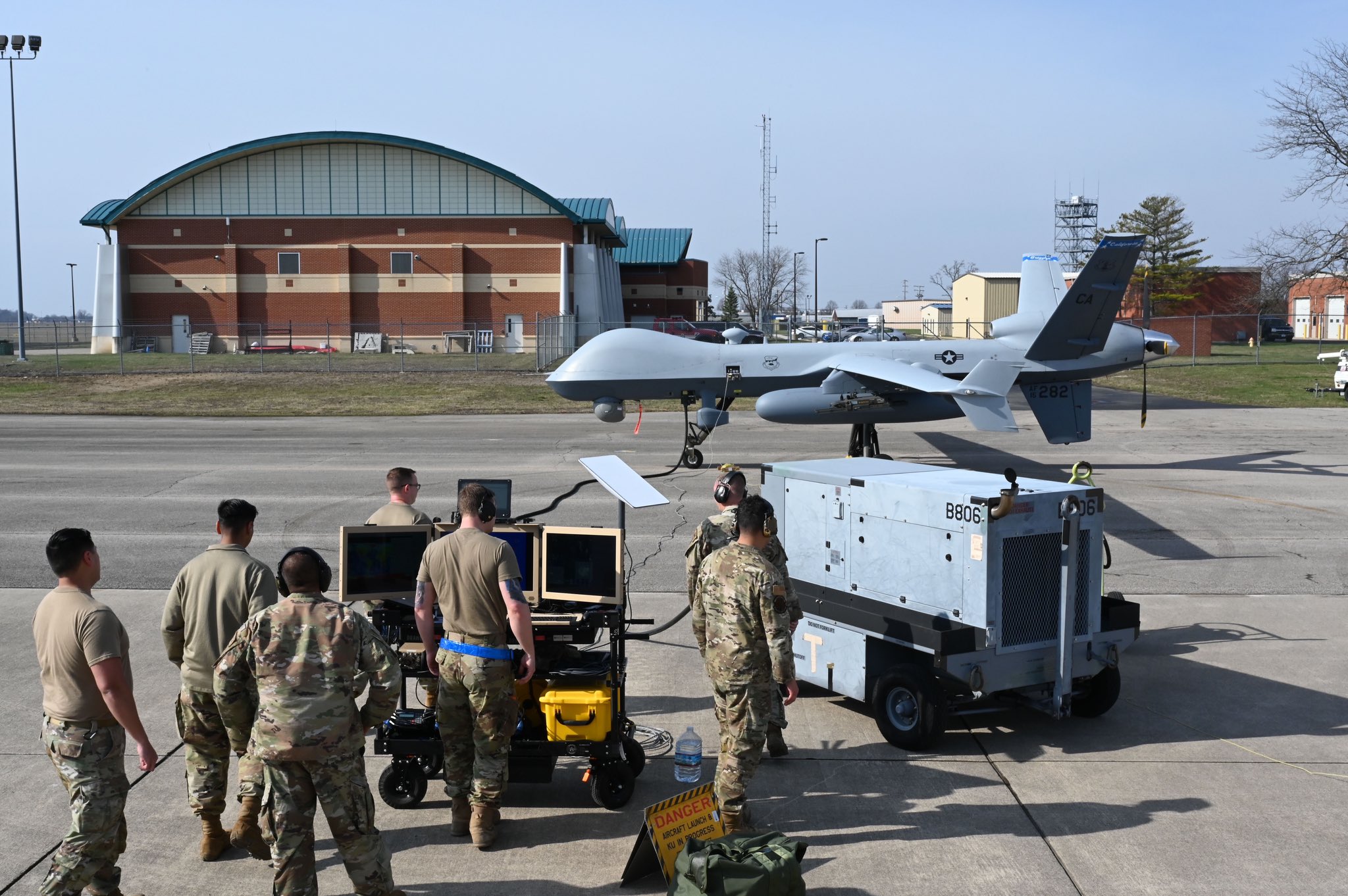 Military Batteries Supplier: Military Grade Portable & Gridless Power ...